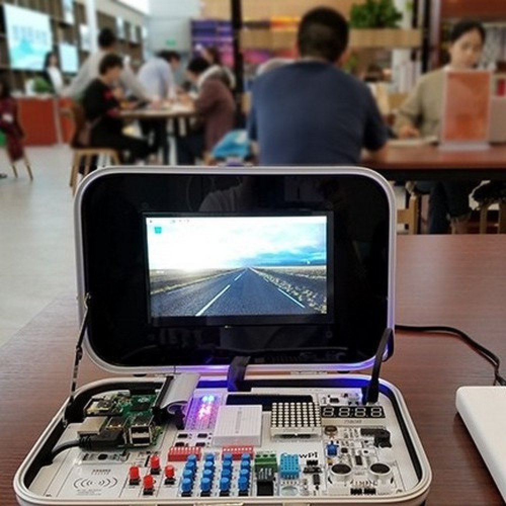 Обучающий набор STEM. Elecrow CrowPi Advanced Kit купить в Москве по ...