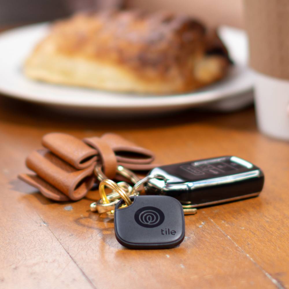 Умная Bluetooth-метка. Tile Mate 2024 купить в Москве по приятной цене